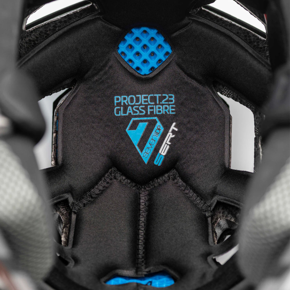 Casco Project.23 Carbono – Pidiendo Pista